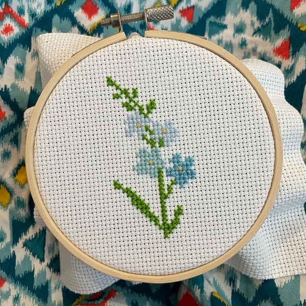 Mini Cross Stitch Pattern. Forget-me-not. Counted Cross Stitch Chart ...