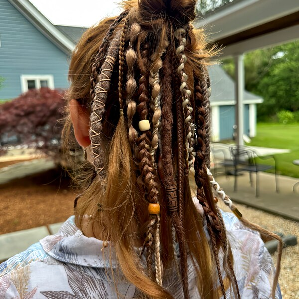 Colorful and White Braids dreads Ring in Bohemian Style With Textured ...