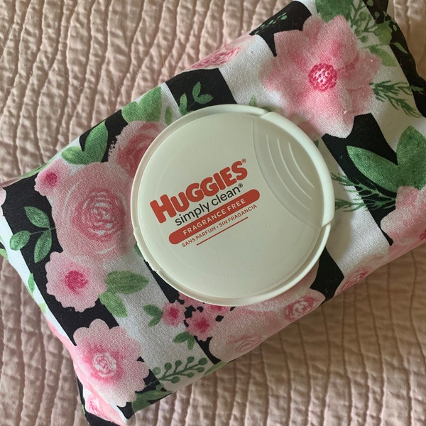 Pink Disney Princesses Print Wipe Case / Travel Wipes Case / Wipes Case ...