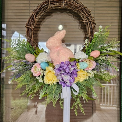 Small Farmhouse Swag / Spring Swag / White Berry Swag / Dough - Etsy