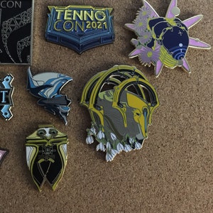 Rajang Monster Hunter Thumbs up MHW Fan Made Pin | Etsy