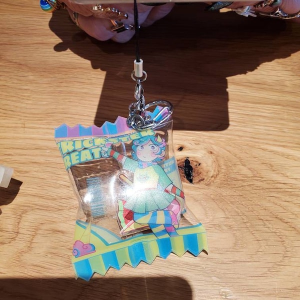 Homestuck Candy Shaker Keychain Charm - Trickster Mode Roxy Lalonde ...
