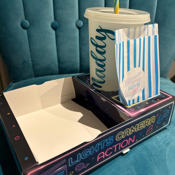 Custom Bling Glass Can, Bedazzled Glass Can With Lid and Straw ...