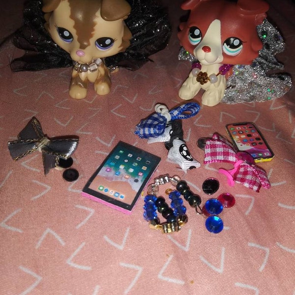 Littlest Pet Shop Lot of 8 Custom Clothes iPad Necklace Bow Cellphone ...