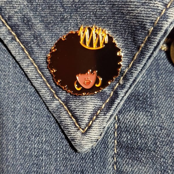 Black Queen on Throne Enamel Pin, Afro Queen Pin, Hard Enamel Pin ...