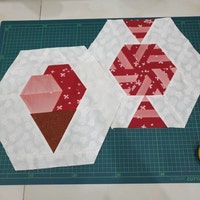 Crimson Christmas, Krista Moser Modern Quilt Patterns, Use Large 60 ...