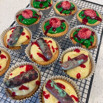 Skull Decomposed Zombie Cake Topper Edible Fondant Cupcake - Etsy