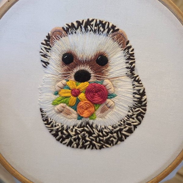 DIY Cute Hedgehog Hand Embroidery Kit, Animal Thread Painting Pattern ...