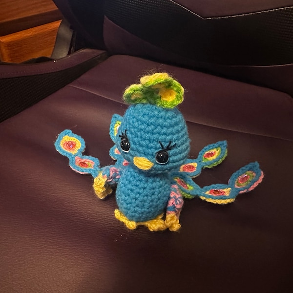 Crochet Peacock Pattern, Amigurumi Bird Tutorial in English, Peafowl ...