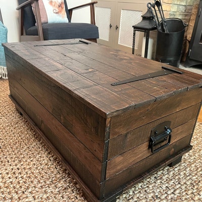 Large Wood Trunk With Two Lids, Storage in the Living Room, Pallet ...
