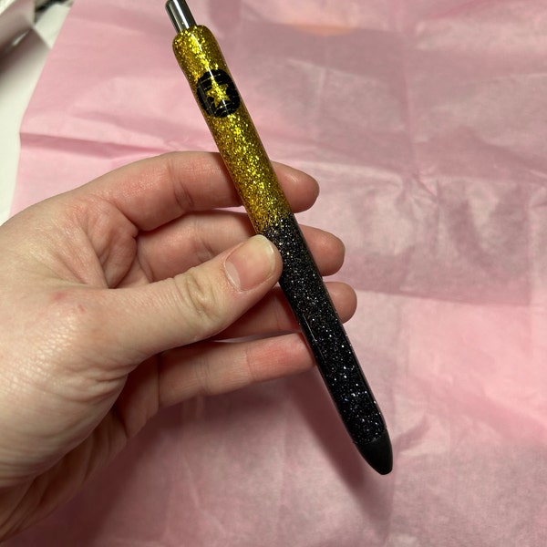 Marvel Inspired Inkjoy Gel Pens / Loki / Captain America / Iron Man ...