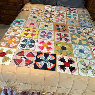 JUNIPER BERRIES Quilt Pattern 150 by Chelsi Stratton Designs, Uses 1 ...