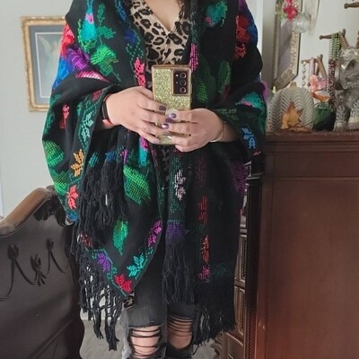 Rebozo Mexicano Artesanal. Rebozo Tipico Bordado a Mano Con Puntada De ...