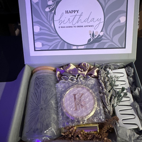 Happy Birthday Gift Box for Her, Personalized Birthday Box With Spa ...