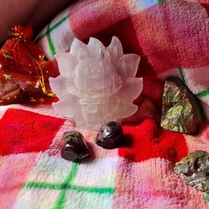 Orca Agate Palm Stones// Forgiveness Stone - Etsy