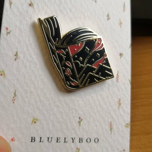 Pink Phone Enamel Pin Aesthetic Cute Pastel Flowers Kawaii Gold Chain ...