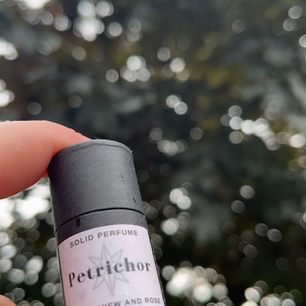 Petrichor Solid Perfume | Green Leaves + Grassy Earth + Moss Scented ...