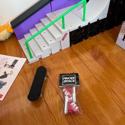 Miniature Finger Pants for Fingerboarding and Finger Break - Etsy