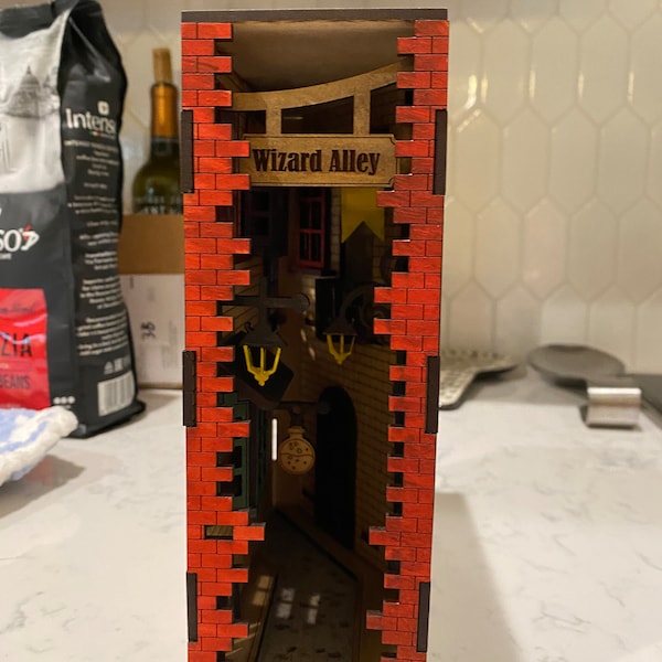 Book Nook Kit - Back Alley Crime Scene - Etsy