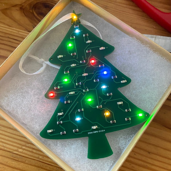 Circuit Board Watch for Engineers, STEM Students, Tech Nerds or Anyone ...