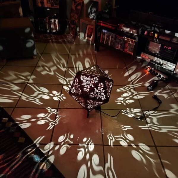 Pillars of Light Shadow Lamp - Etsy