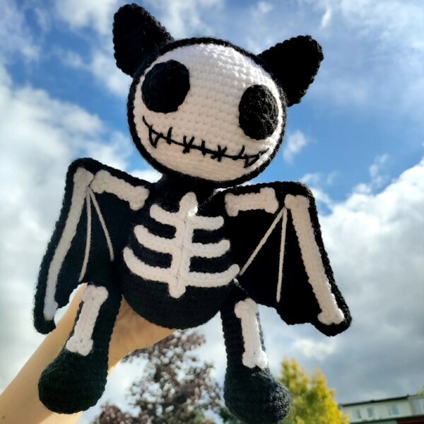 Duo Skeleton Bunny and Bat Crochet Pattern PDF English / French ...
