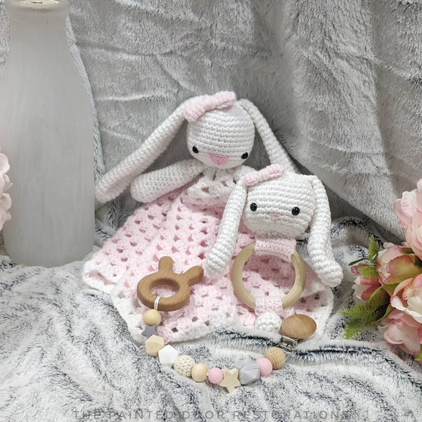 CROCHET PATTERN Rupert the Rabbit Crochet Amigurumi Bunny Rattle ...
