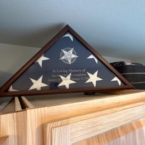 Capitol Flag and Certificate Display Fits 3' X 5' Flags realistic ...