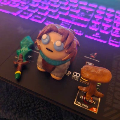 Strawberry Cat Worry Stone Handmade Miniature Figurine Stress Relief ...