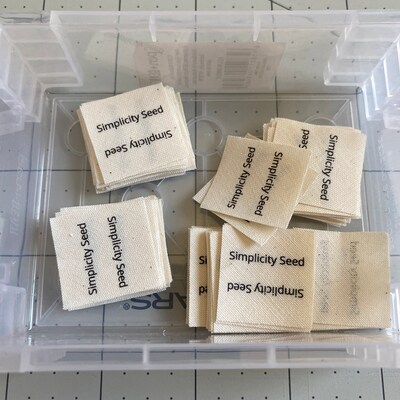 Clothing Labels Custom Half Fold Hem Loop Style Organic Labels Using ...