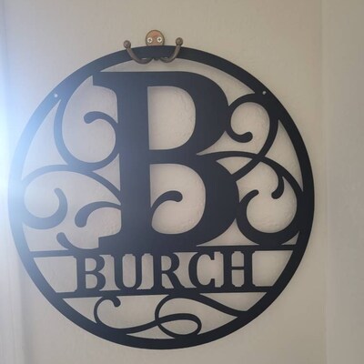 Round Personalized Metal Monogram Sign. Wedding Gift. Family Name Sign ...