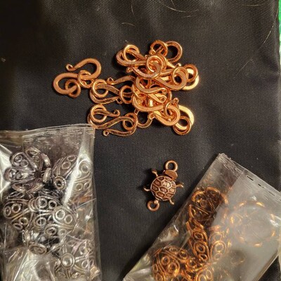 1 Piece 26X15X10MM Multi Strand Oval Ruby Emerald Box Clasp Oxidized ...