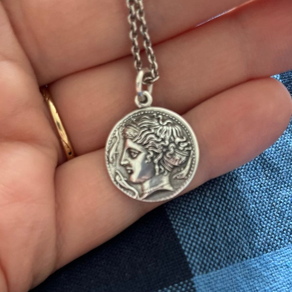 Antikythera Mechanism Reproduction Ancient Greek Mechanical Device ...