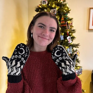 Ouija Mitten Digital Pattern, Ouija Planchette Knit Mitten Pattern ...