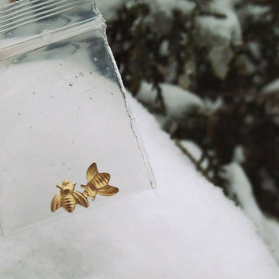 Tiny Gold Bees Soldering Accents in Gold Filled for Jewelry Making ...