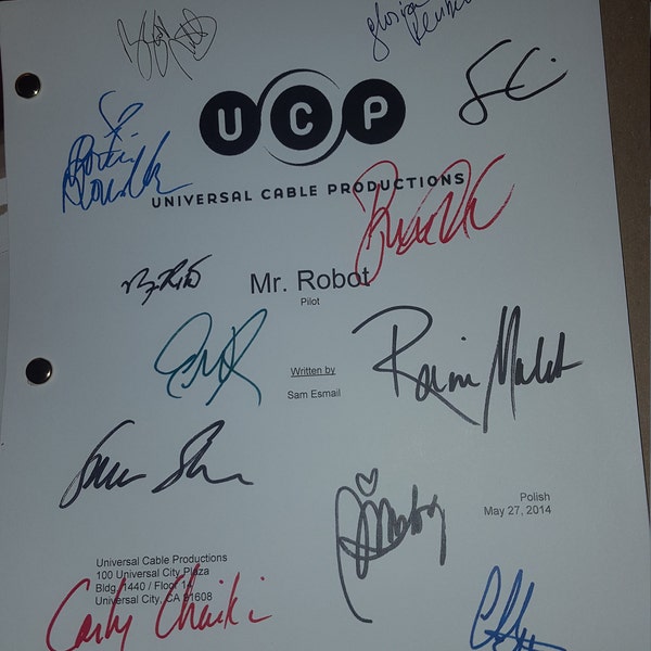 Mr. Robot Signed Script Rpt Rami Malek, Christian Slater, Carly Chaikin ...