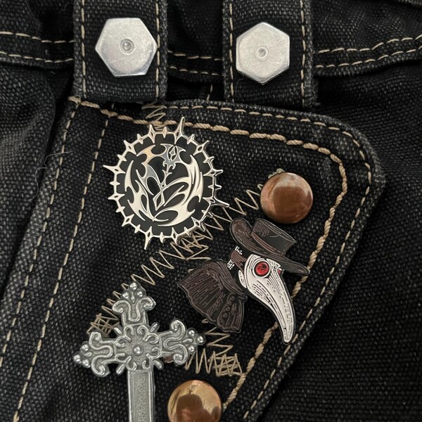 Pride Enamel Pins (achillean, Sapphic, Bi, Trans, Nb, Ace, Aro, Aro-ace ...