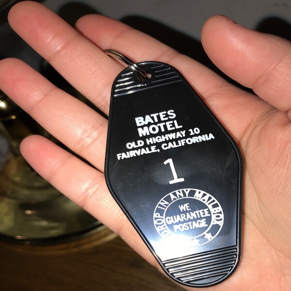 On SALE! PSYCHO BATES Motel Room 1 Keychain, Key Fob Horror Movie Prop ...