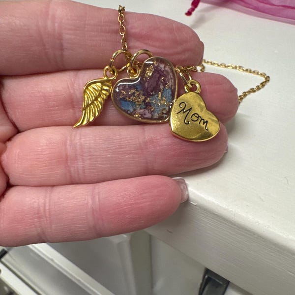 Custom Made Bird Made With Your Dried Flowers, Songbird Keepsake, Bird ...