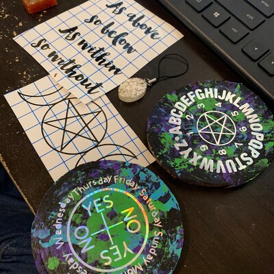 Darwin Evolution Fish Vinyl Decal Sticker DARWIN FISH Vinyl - Etsy