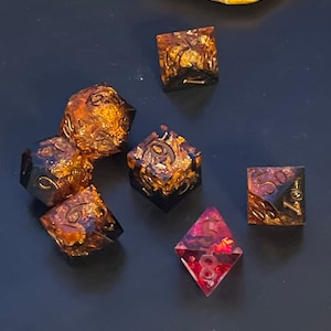 Death's Rebuke Dice Set for Dnd 7 Piece Sharp Edge Resin Dice Set ...
