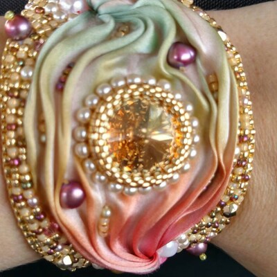 Bead Embroidery Bracelet Tutorial, Colorful Bead Embroidered Cuff ...