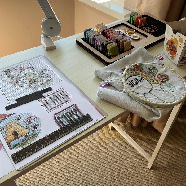 SAMPLE DMC 3mm Acrylic Bobbin With Printed Number and Colours - 1 ...