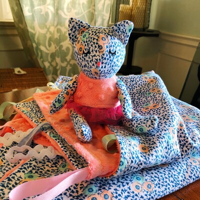 Cat With Dress Pattern and Tutorial. 7 Tall 18 Cm - Etsy