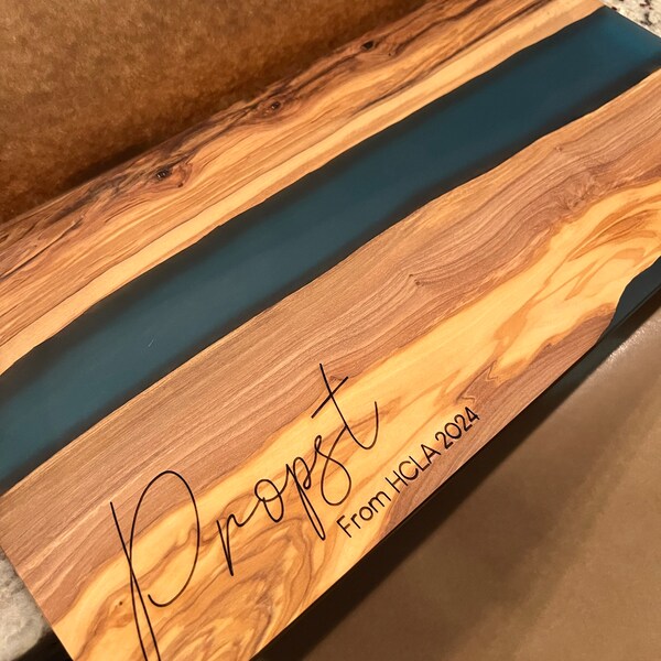 Christian Charcuterie Board With Handle, Bread of Life John 6:35, Bible ...