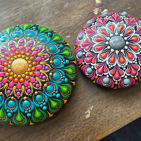 Mandala Heart, Painted Stone, Artificial Stone, Dot Painting ...