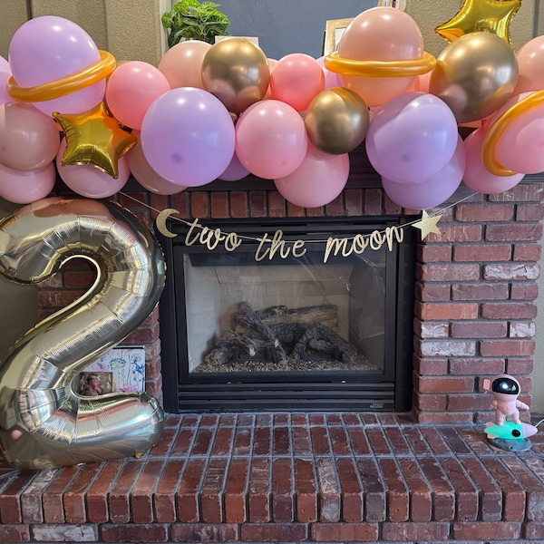 Too Infinity and Beyond Buzz Light Year Themed DIY Balloon Garland Buzz ...