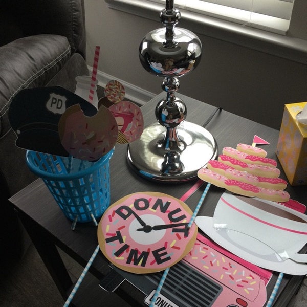 Donut Shoppe Photo Booth Props, Pink Diner Birthday (digital Download ...