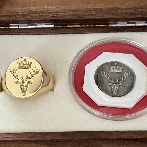 Silver, 9, 14 or 18ct Gold Signet Ring With Your Family Crest Hand ...