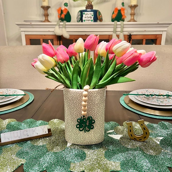 Handmade Table Runner, Clover Leaf / Shamrock Hand Beaded Runner, Green ...